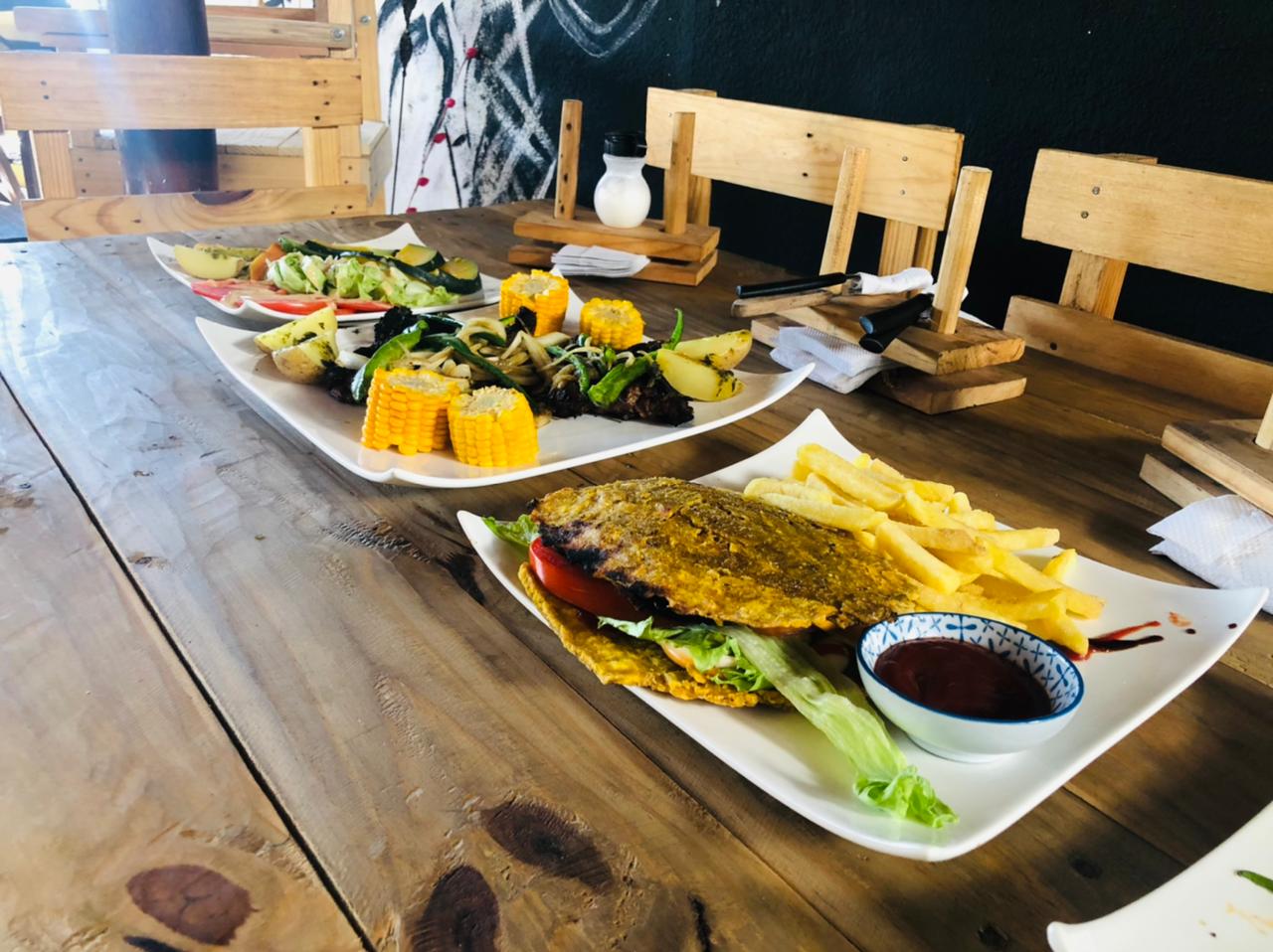 La especialidad de Mara's del Paisa es el "Ayuar Supremo"