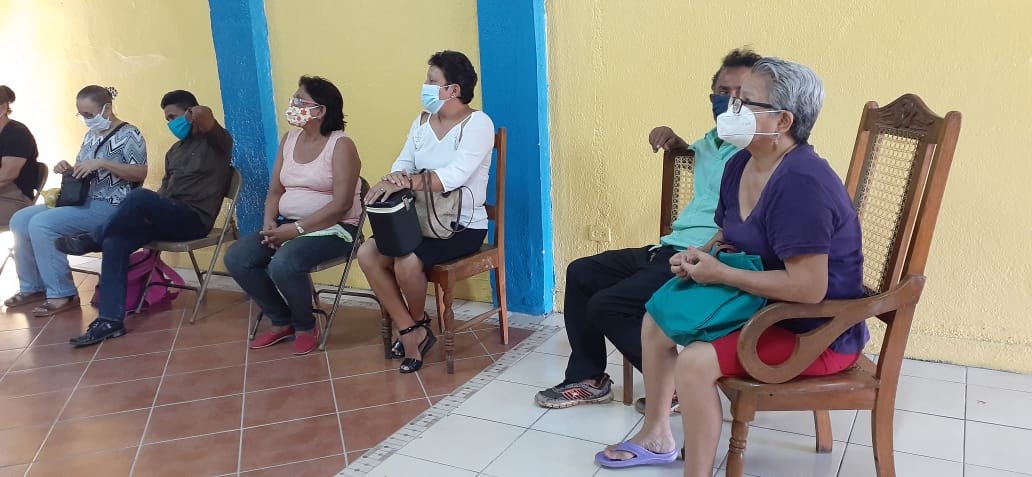 Pacientes crónicos aprenden formas para el cuido personal y control de ...