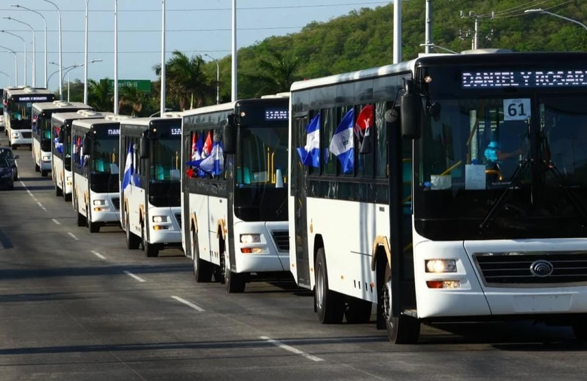 Nicaragua continúa renovando el transporte público con 100 nuevos buses ...