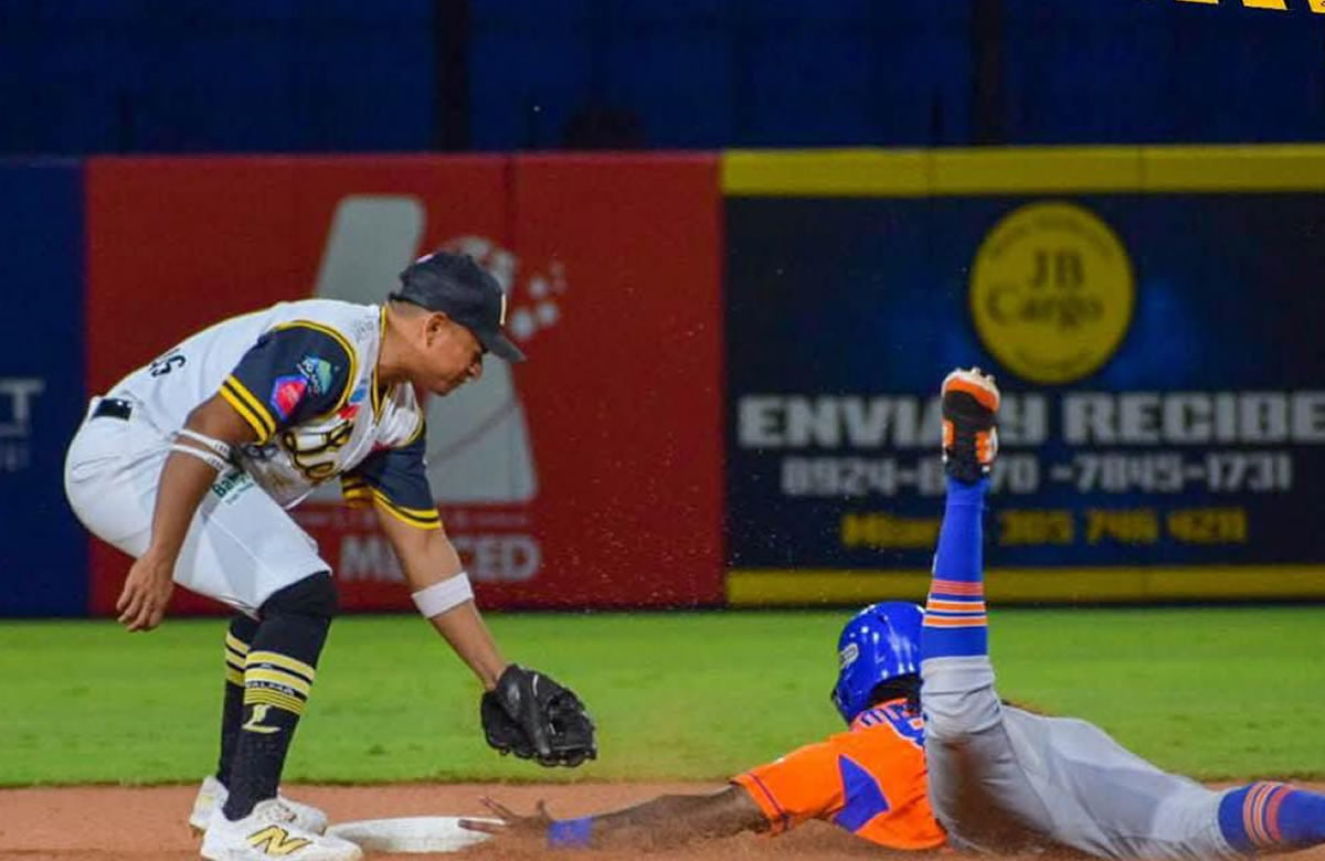 Bóer y Leones de León consolidan su liderazgo en la LBPN