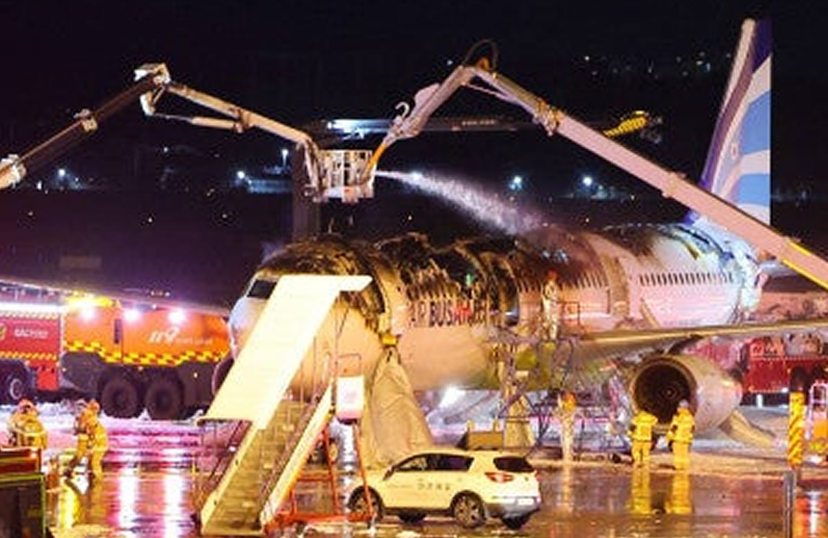 Avión con 169 pasajeros se incendia en un aeropuerto surcoreano